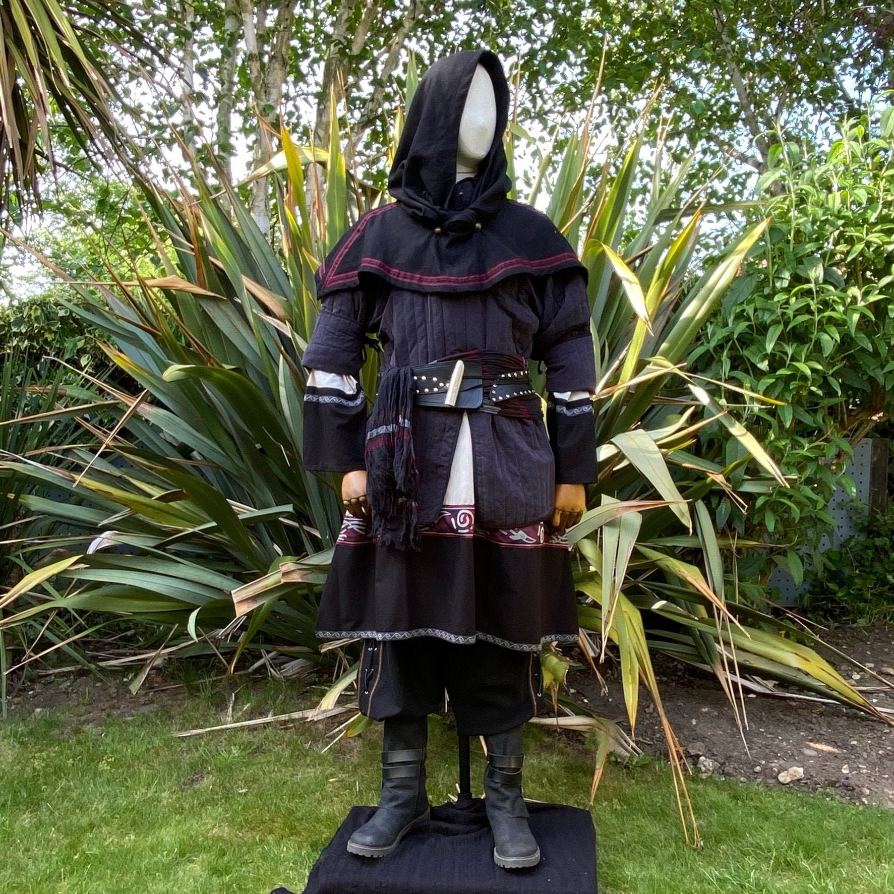 LARP Costume Set / Rogue / Necromancer / Scout / Black and | Etsy