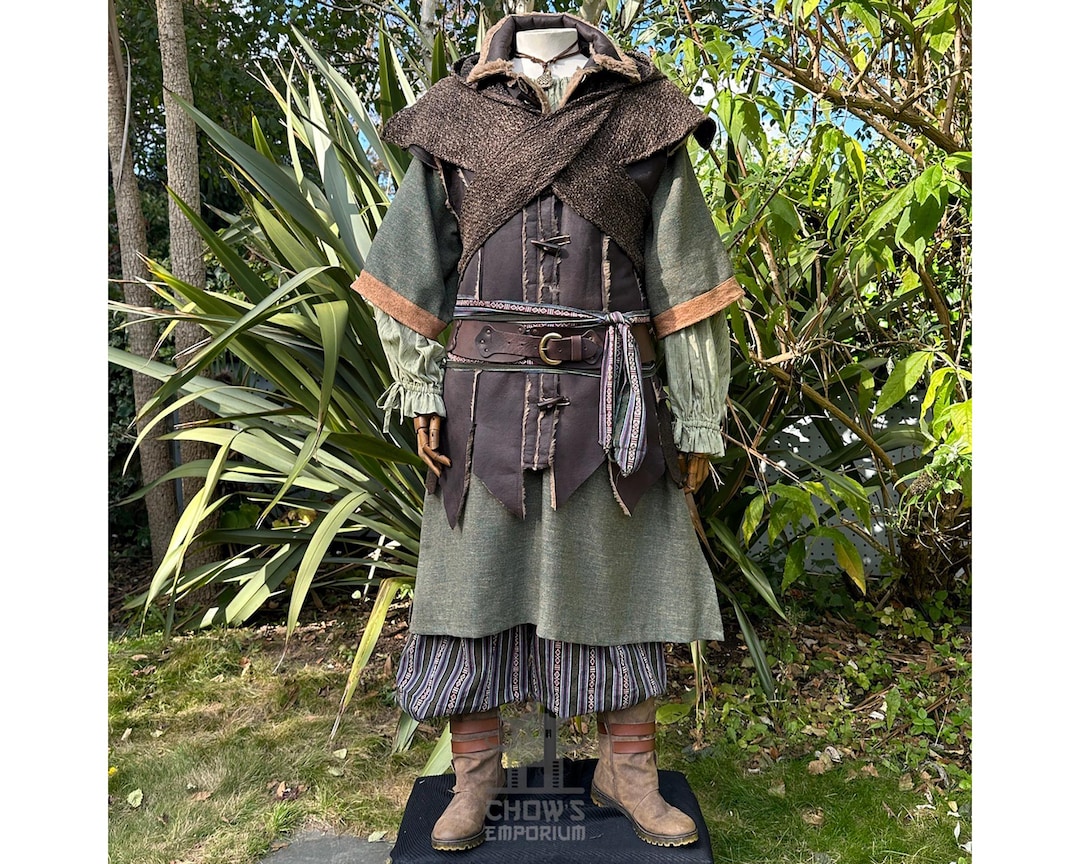 Medieval Woodland Ranger Outfit -6 Pcs- Waistcoat, Tunic, Shirt, Hood ...