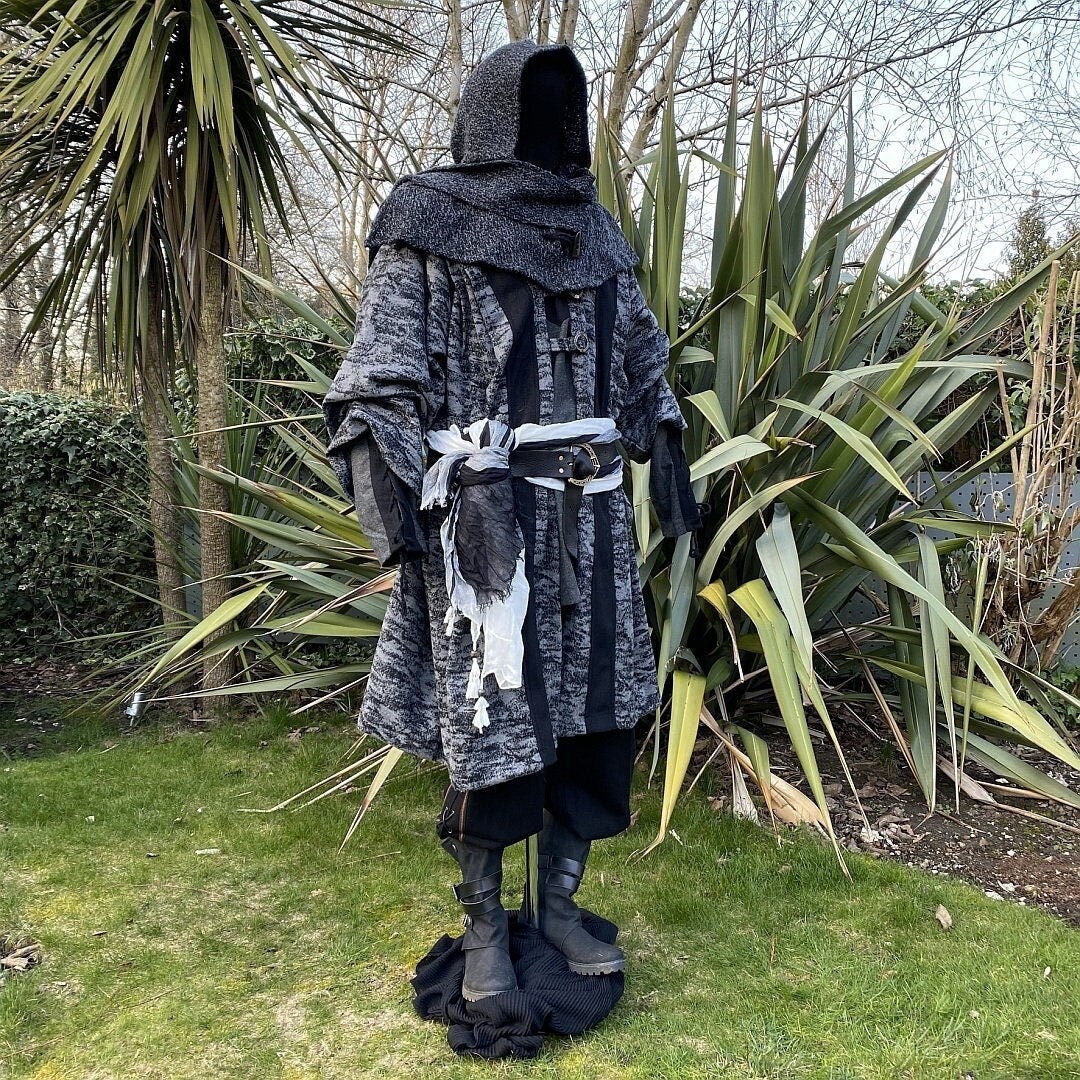 Battle Mage LARP Outfit 4 Piece Set Hooded Robe Tunic Hood Pants Grey ...