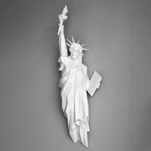Statue of Liberty Papercraft Sculpture, Printable 3D Puzzle, Papercraft ...