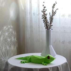 Lizard Papercraft Sculpture, Printable 3D Puzzle, Papercraft Pdf ...