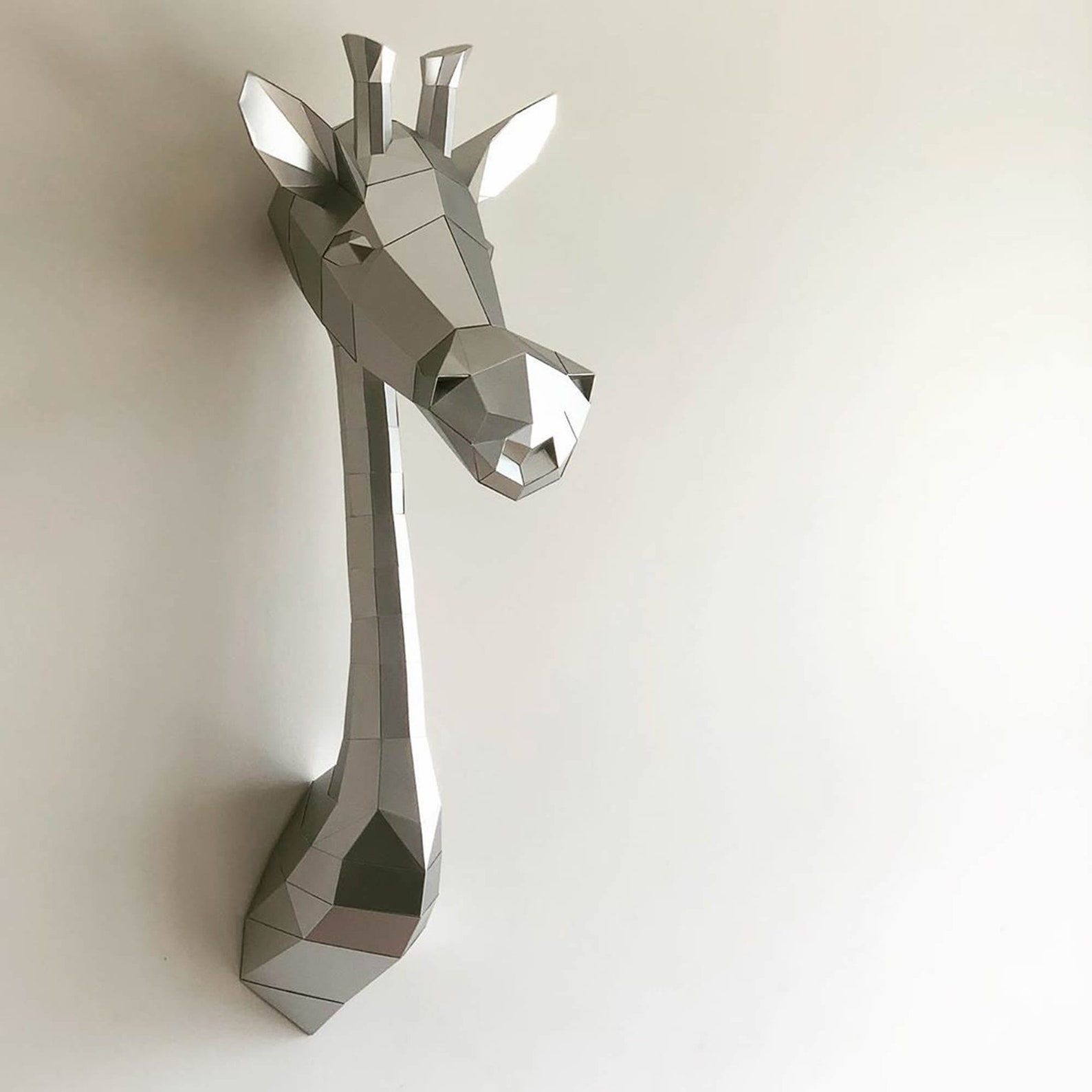 Giraffe trophy papercraft sculpture printable 3D puzzle | Etsy