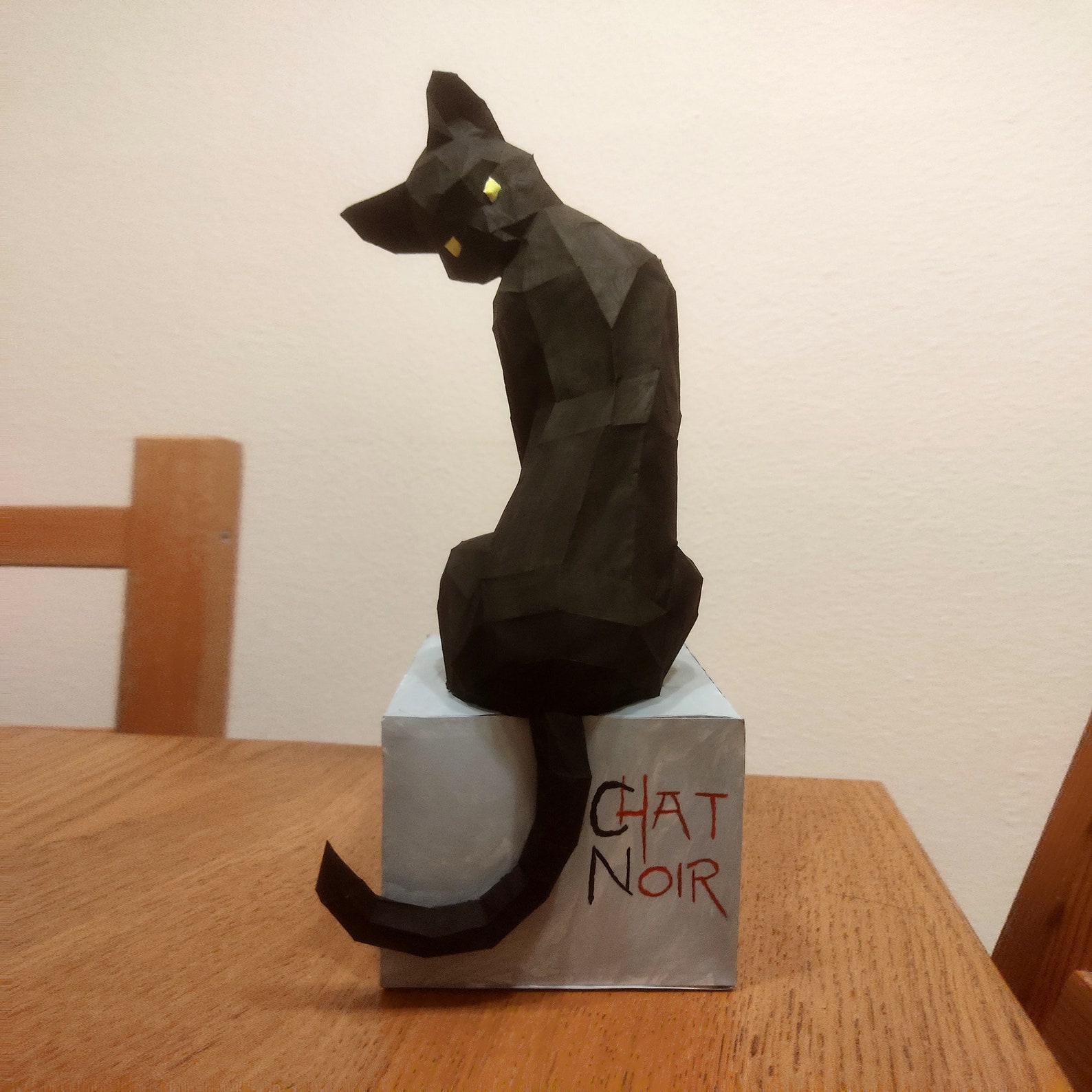 Grooming Cat Papercraft PDF, DIY 3D Paper Sculpture, Low Poly Printable ...