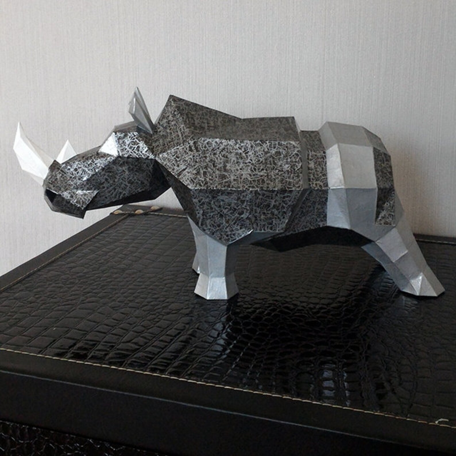 Rhino Paper Sculpture, Printable Papercraft Puzzle, 3D Papercraft Pdf ...