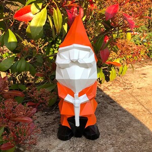 Garden Gnome Papercraft Sculpture, Printable 3D Puzzle, Papercraft Pdf ...