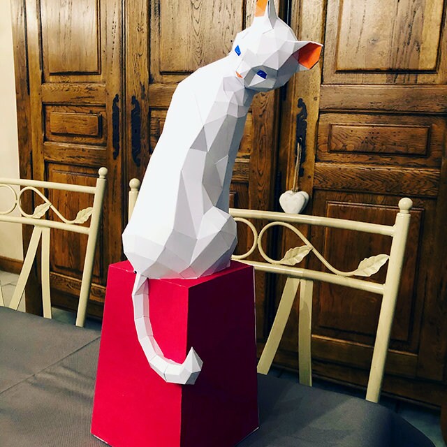 Grooming Cat Papercraft Sculpture, Printable 3D Puzzle, Papercraft Pdf ...