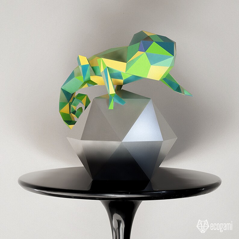 Chameleon Papercraft PDF, DIY 3D Paper Sculpture, Low Poly Printable ...