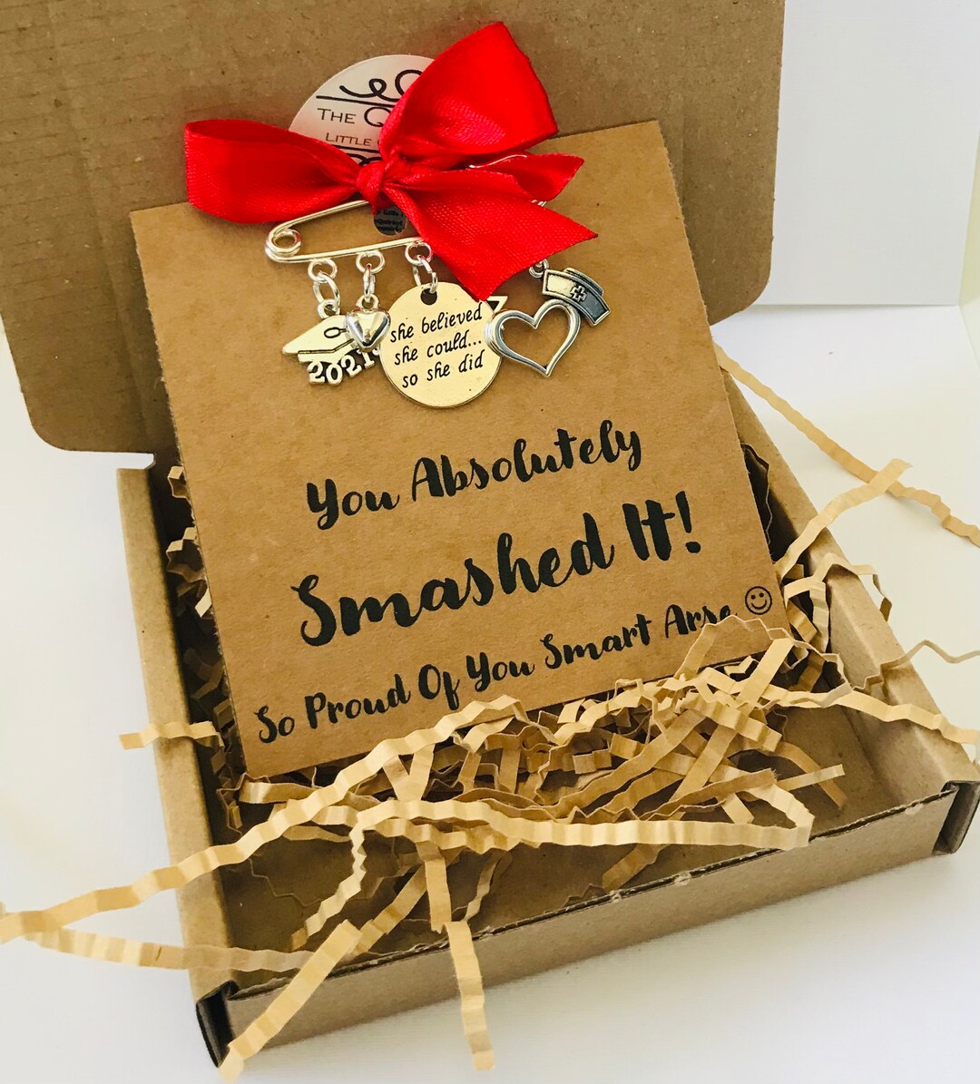 Smashed It Graduation 2024 Gift for Nurse Pin Badge for Paramedic ...