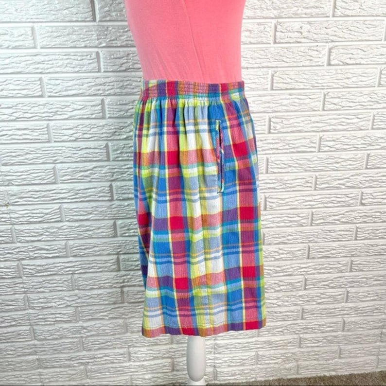 Vintage Koret Francisca Multicolored Plaid Bermuda Shorts With Pockets ...