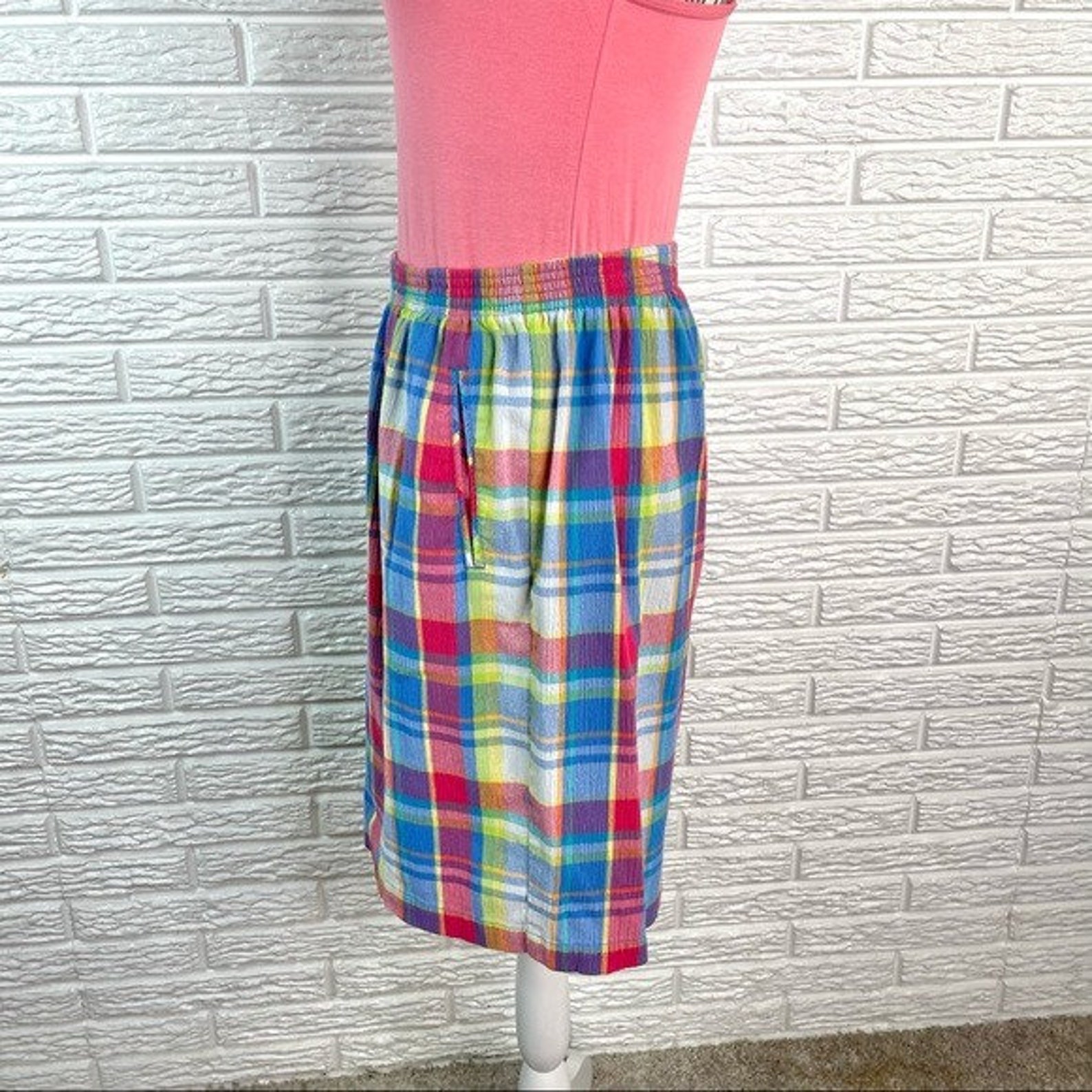 Vintage Koret Francisca Multicolored Plaid Bermuda Shorts With Pockets ...