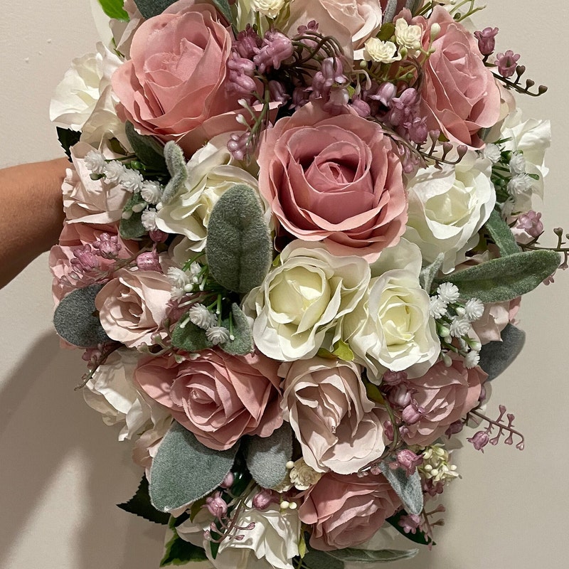 Teardrop Bouquet - Etsy