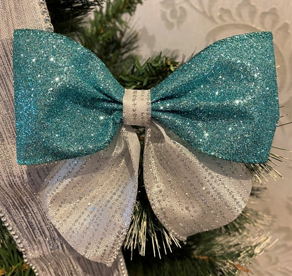 Home & Living Wreaths & Door Hangers Home Décor Ice Blue & Silver ...