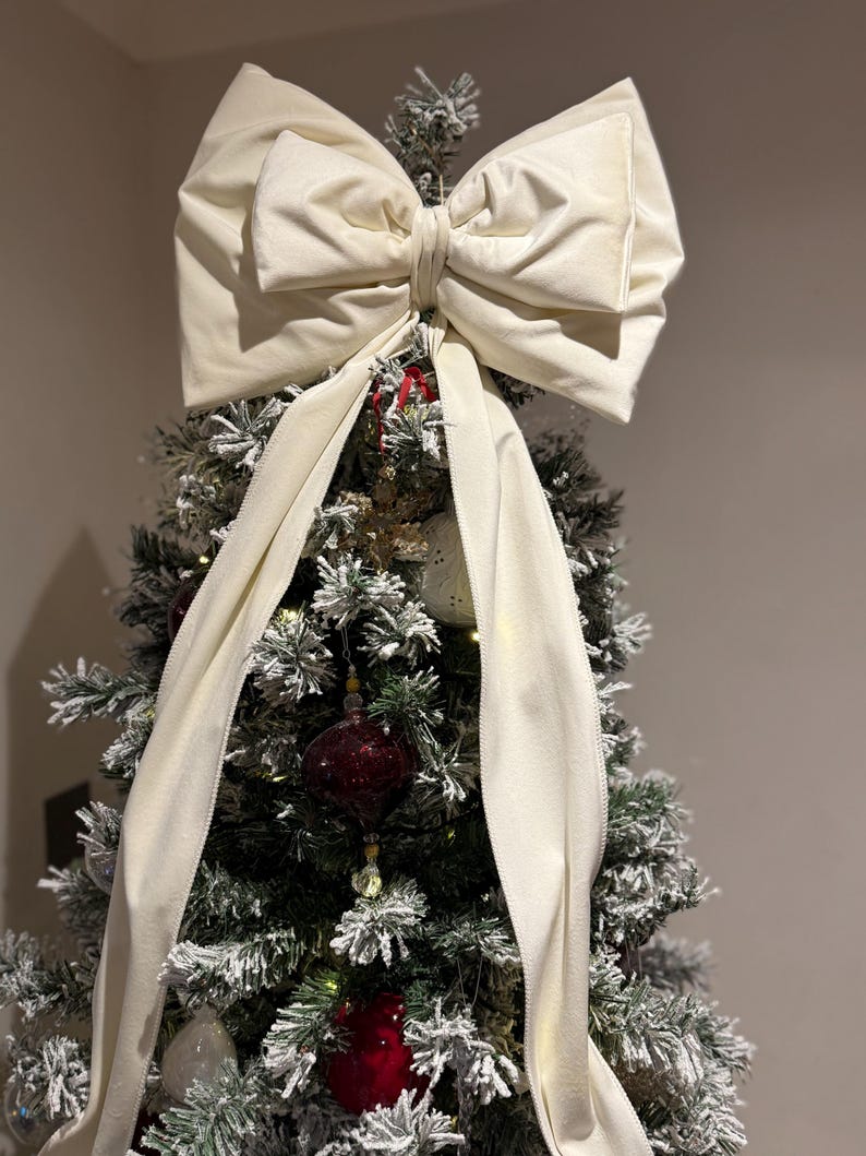 Huge 15" Ivory Soft Padded Velvet Tree Top Bow With Full Length Tails ...