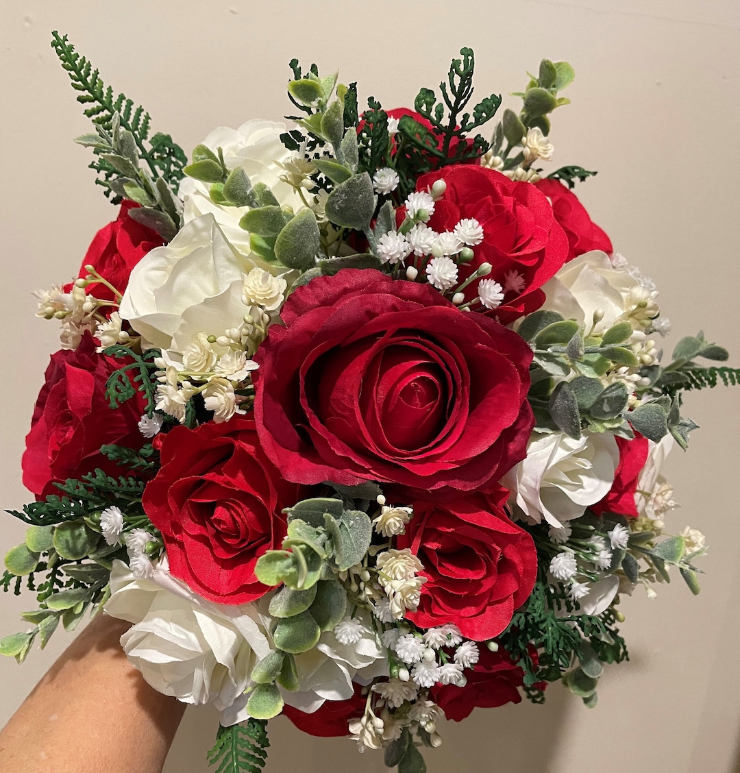 Red and Ivory Roses With Gypsophila Wedding Flowers - Etsy