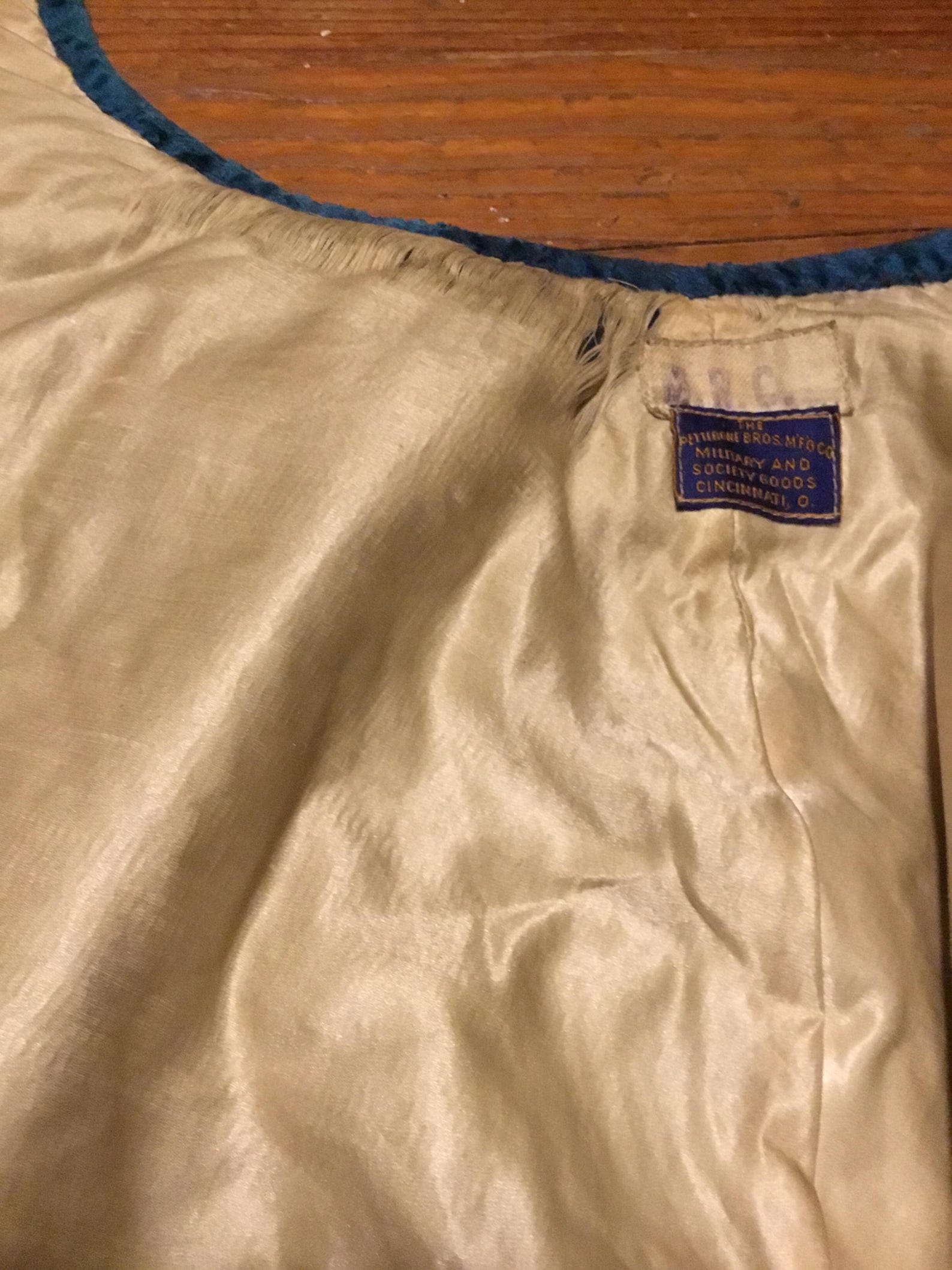 Antique Pettibone Bros. Masonic Blue Velvet Shoulder CAPE W/gold ...
