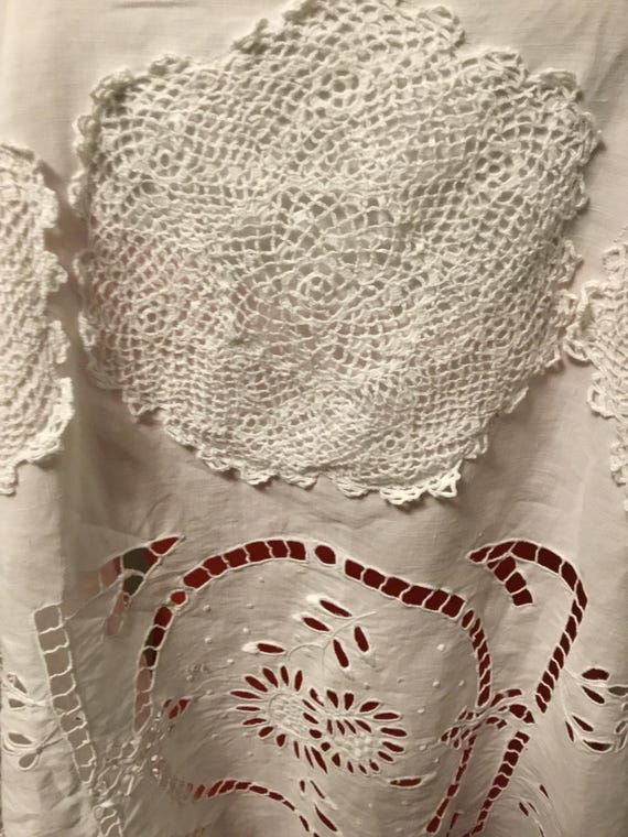 Vintage UpCycled White Cotton Eyelet Tablecloth W/app… - Gem