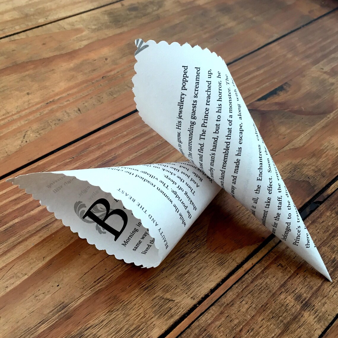 CHOOSE BOOK Book Confetti Cones Book Page Cones Petal | Etsy