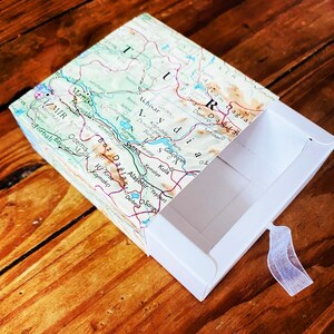 World Map Favour Boxes, Travel Boxes, Favour Matchboxes, Travel Wedding ...