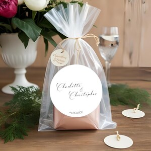 Round Minimal Name Stickers for Wedding, Personalized Circle Labels ...