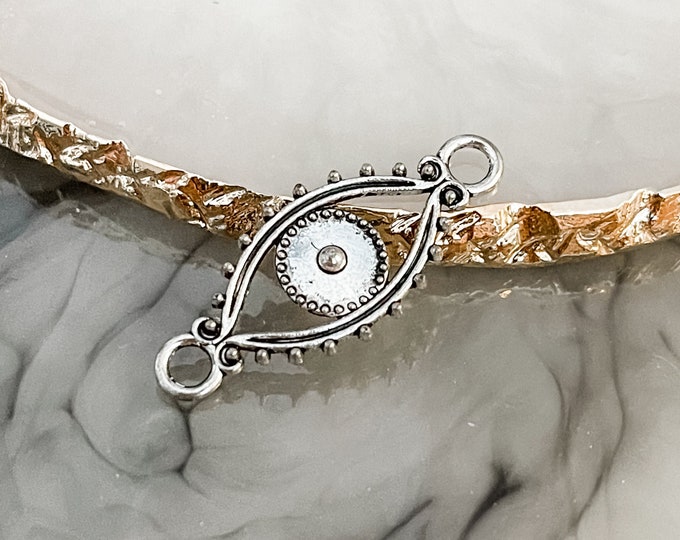 Steampunk Eye Charm - Silver Tone - Double Loop - Etsy