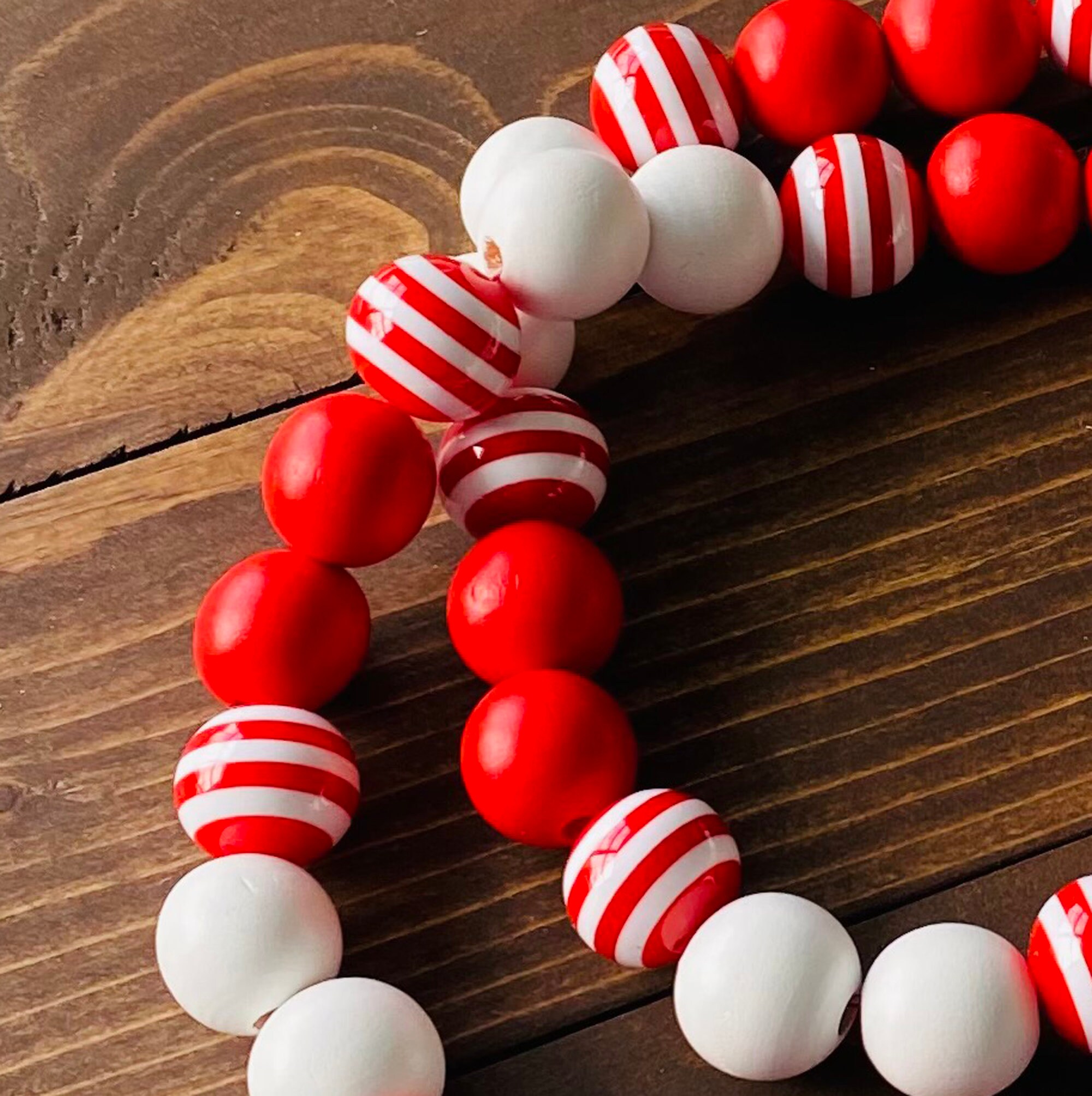 Peppermint Candy Cane Christmas Bead Garland, Christmas Garland ...
