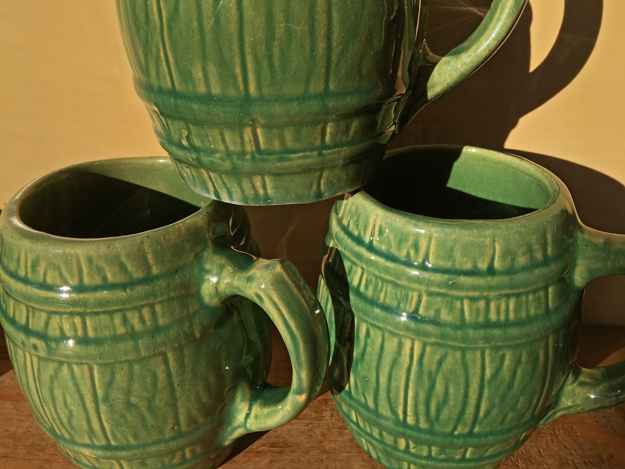 Set of Mccoy Mugs | 1930's Mccoy Pottery | Green Pottery Barrel Mugs ...