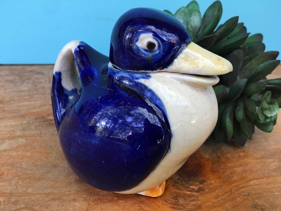Duck Creamer/ Sauce Keeper | Made in Japan | Blue Duck With White ...