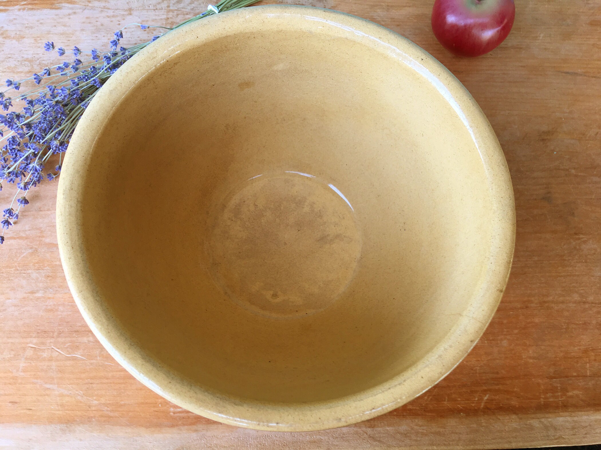 Watt Pottery 10" American Homes Mixing Bowl | Monmouth Western ...