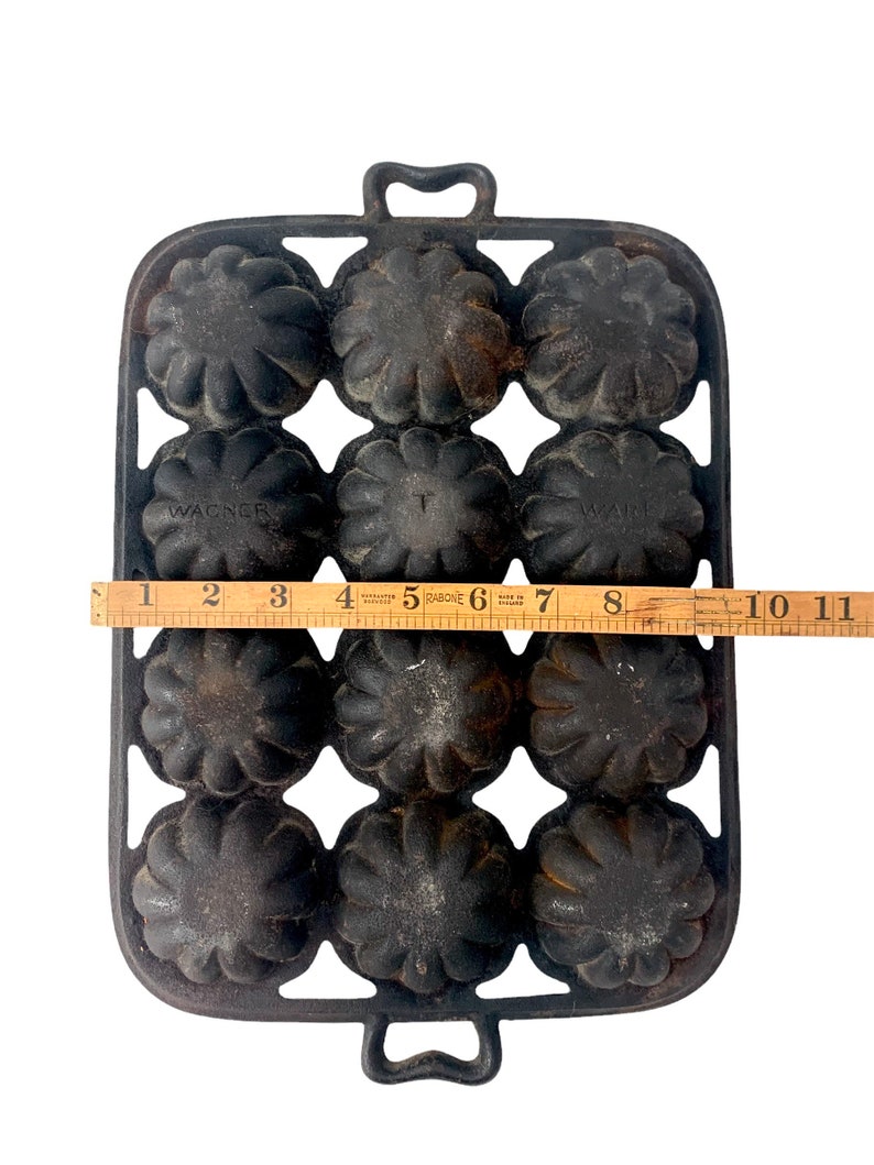 RARE Antique WAGNER WARE Cast Iron Fluted Tart Baking Muffin | 12 Forms ...