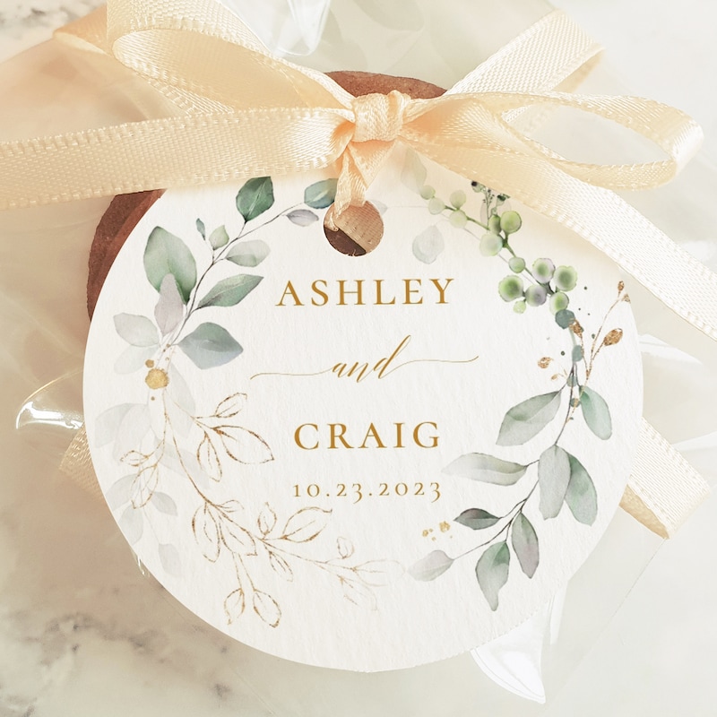 Round Gift Tags - 60+ Gift Ideas for 2025