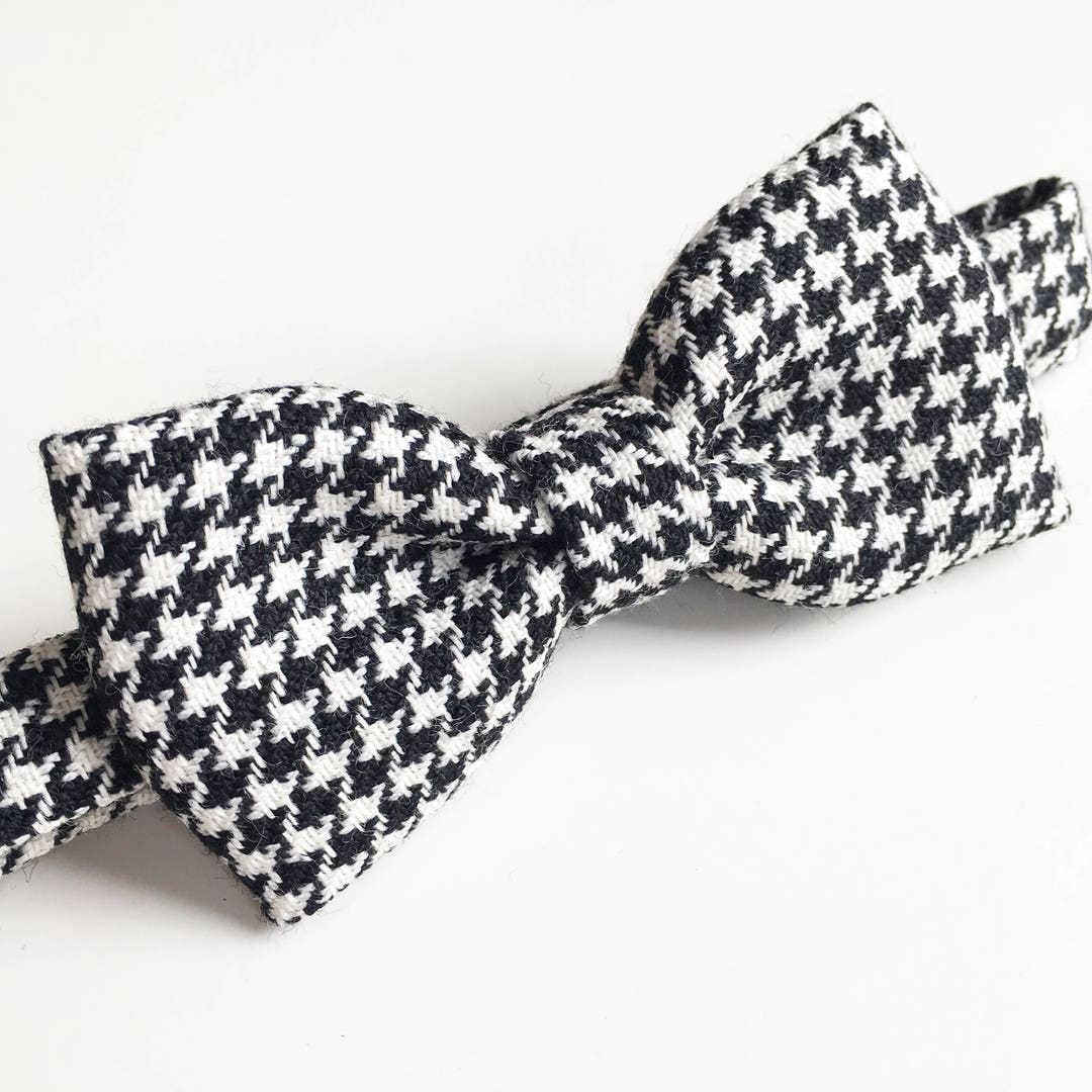 Titanium Bow Tie White Ambers - Etsy