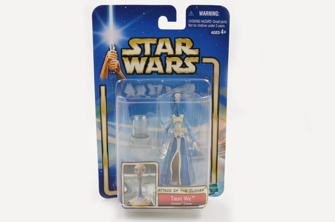 2002 Taun We Star Wars Saga Series Action Figure New on Card Attack of ...