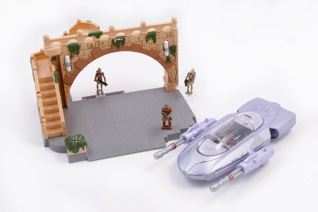 1999 Star Wars Micro Machines Theed Palace Playset Naboo Theed Scene ...