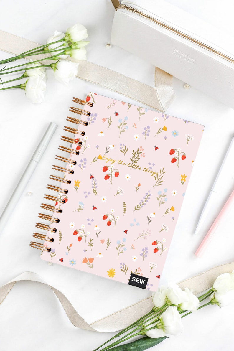 Happy Calendar Planner 2024 | Spiral Binding Calendar 2024 | Calendar ...