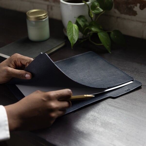 Leather Portfolio File Folder - Etsy
