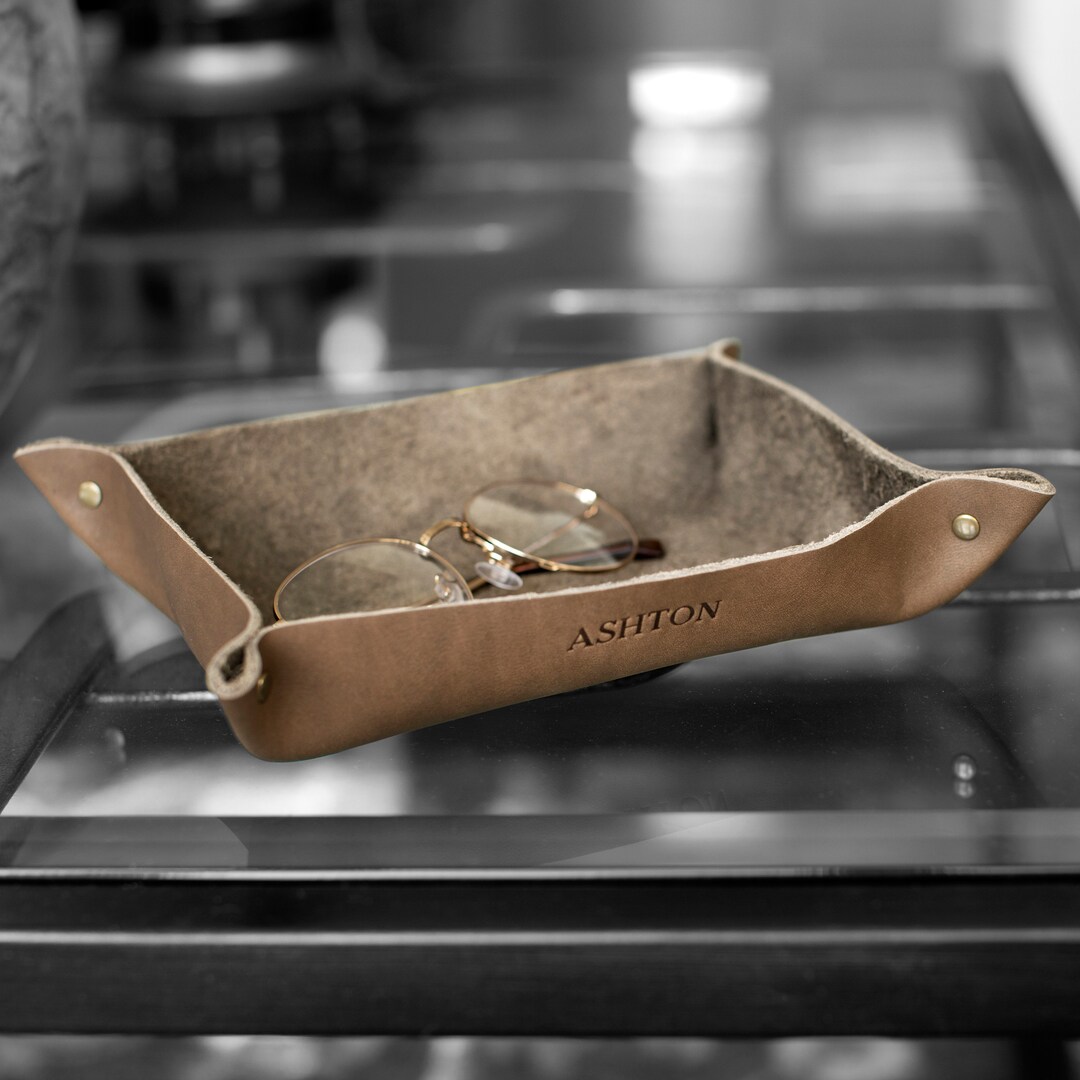 Personalized Leather Valet Tray: Monogrammed Full-grain Organizer - Etsy