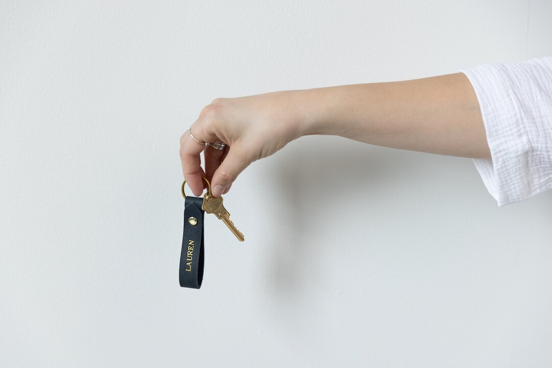 Personalized Leather Keychain: Monogrammed USA Full Grain Loop - Etsy