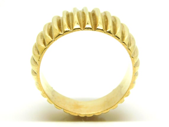 14k Yellow Gold Ribbed Textured Men's Eternity Shrimp… - Gem