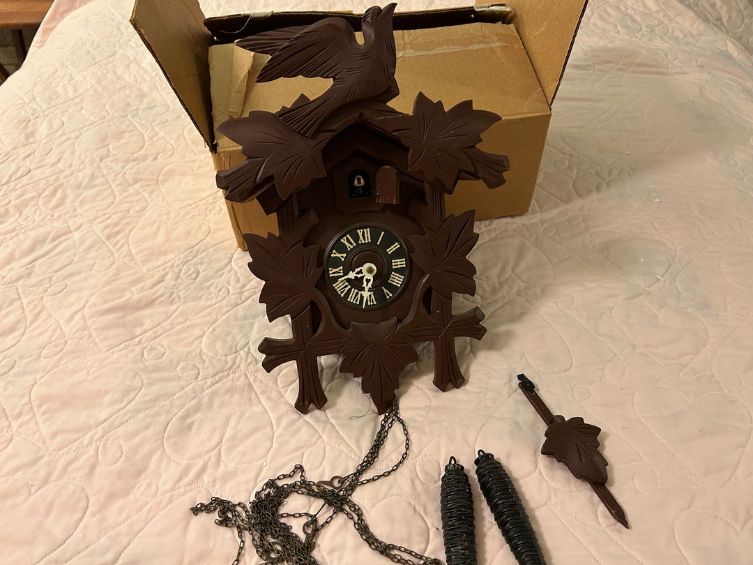 Vintage All Wood Coocoo Clock, Vintage Decor - Etsy