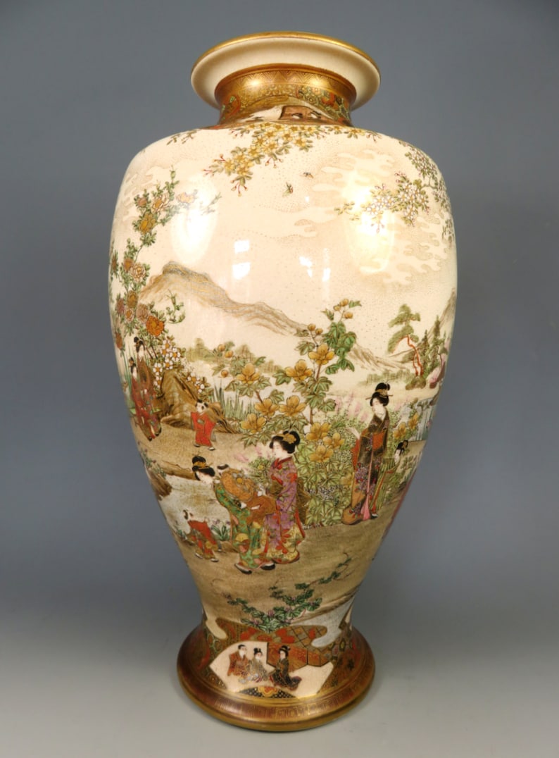 Large Antique Japanese Meiji Period Satsuma Vase by Ryozan - Etsy