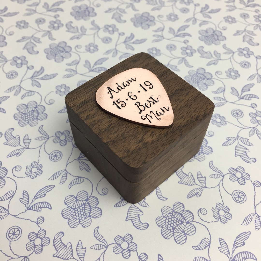 Groomsman Guitar Pick Box, Plectrum Box, Bridal Party Gift, Groomsmen ...