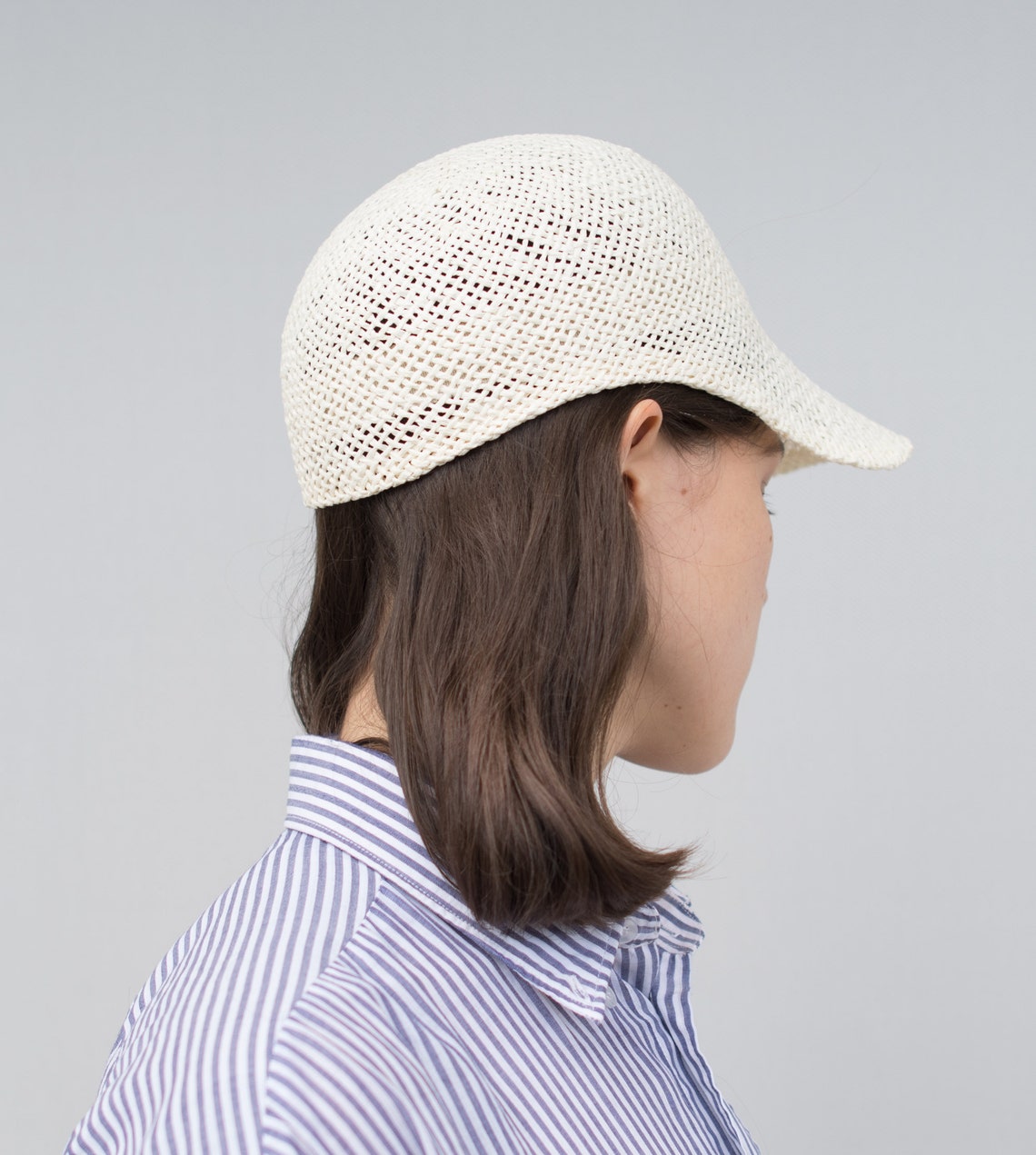 Light Sporty Summer Cap With Visor for Her/him in Elegant Design ...