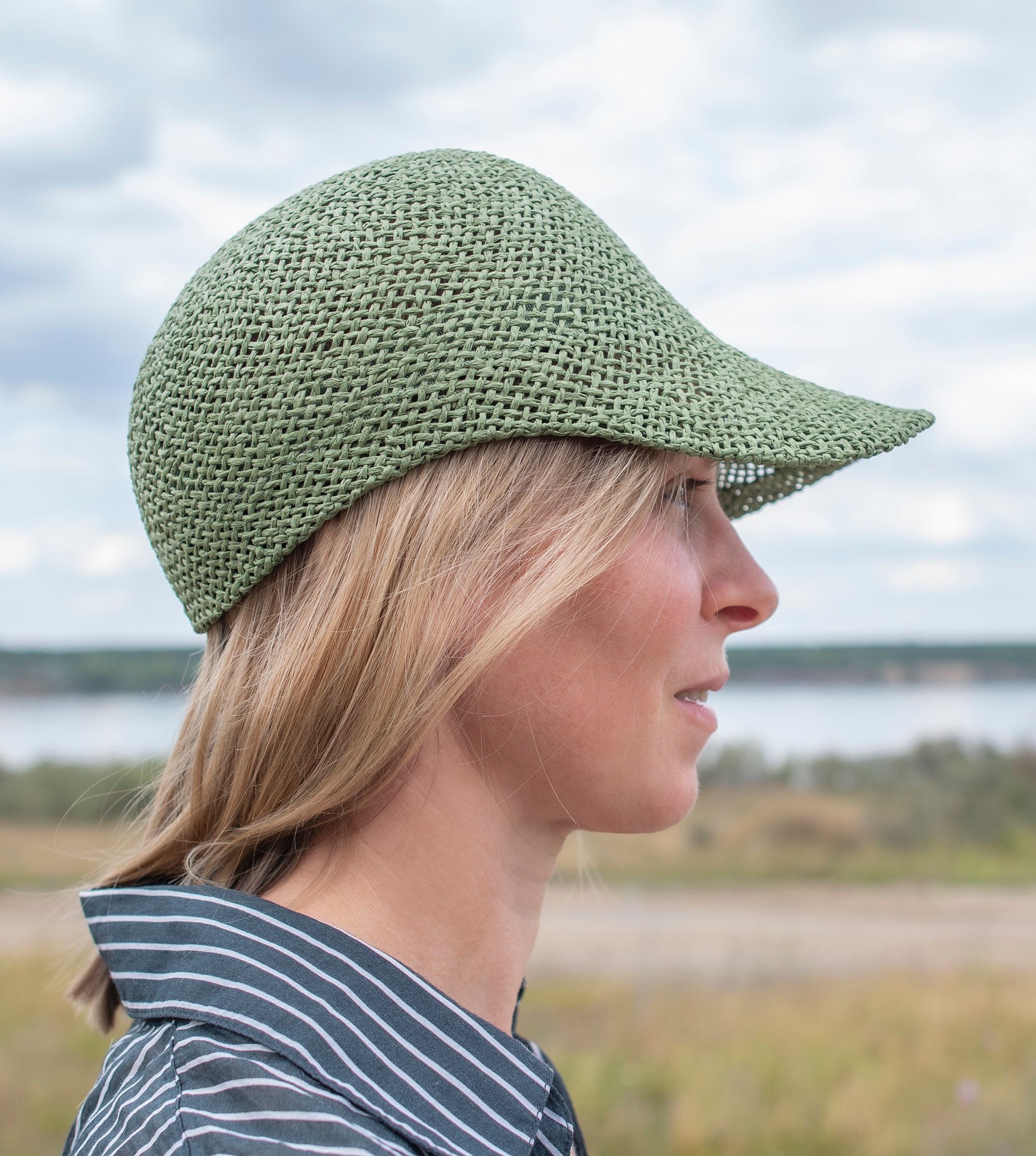 Light Sporty Summer Cap With Peak for Her/him in Elegant Design ...