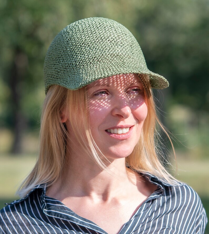 Light Sporty Summer Cap With Peak for Her/him in Elegant Design ...