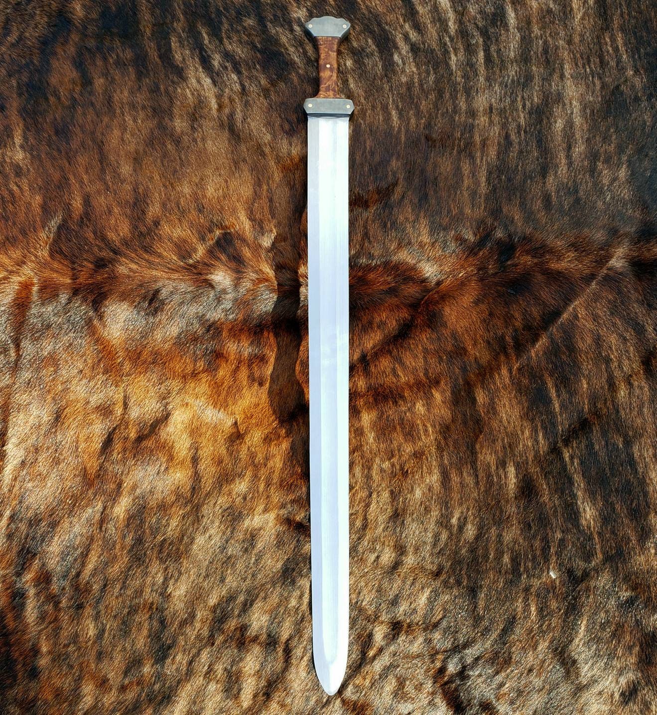 Custom Handmade Full Tang Viking Sword in 5160 Spring Steel - Etsy