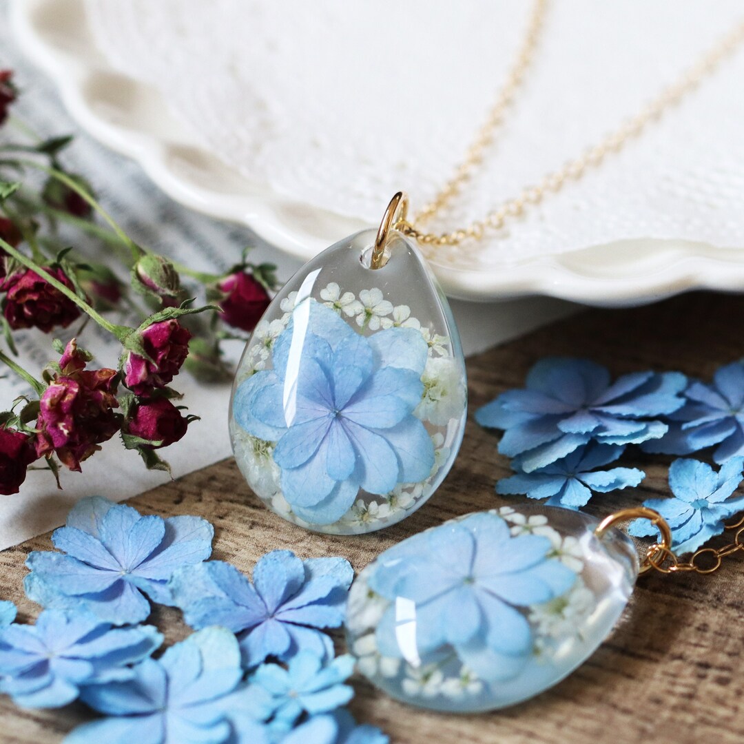Hydrangea Necklace, Pressed Flowers Necklace, Resin Necklace, Hydrangea ...