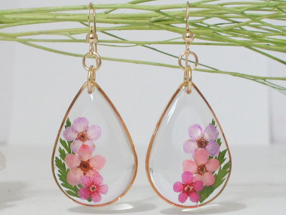 Resin Earrings Pressed Flowers Earrings GOLD Filled Resin - Etsy