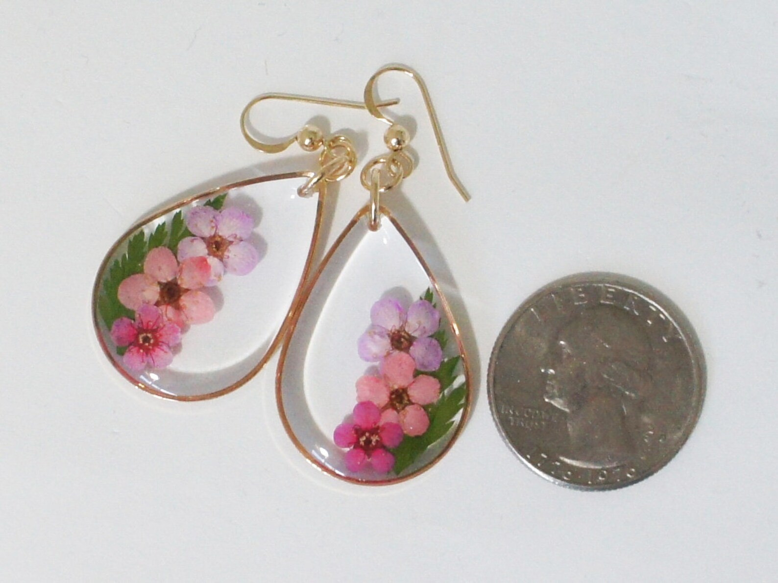 Resin Earrings Pressed Flowers Earrings GOLD Filled Resin - Etsy