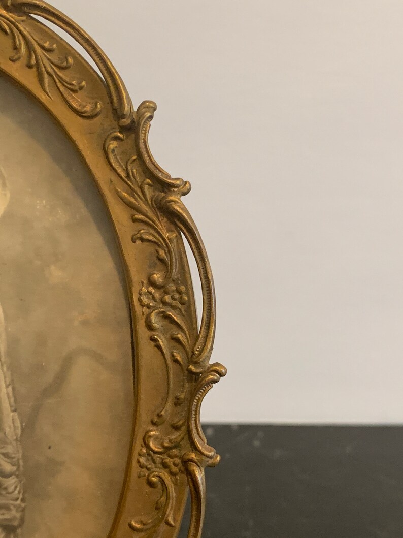 Antique Metal Oval Picture Frame - Etsy