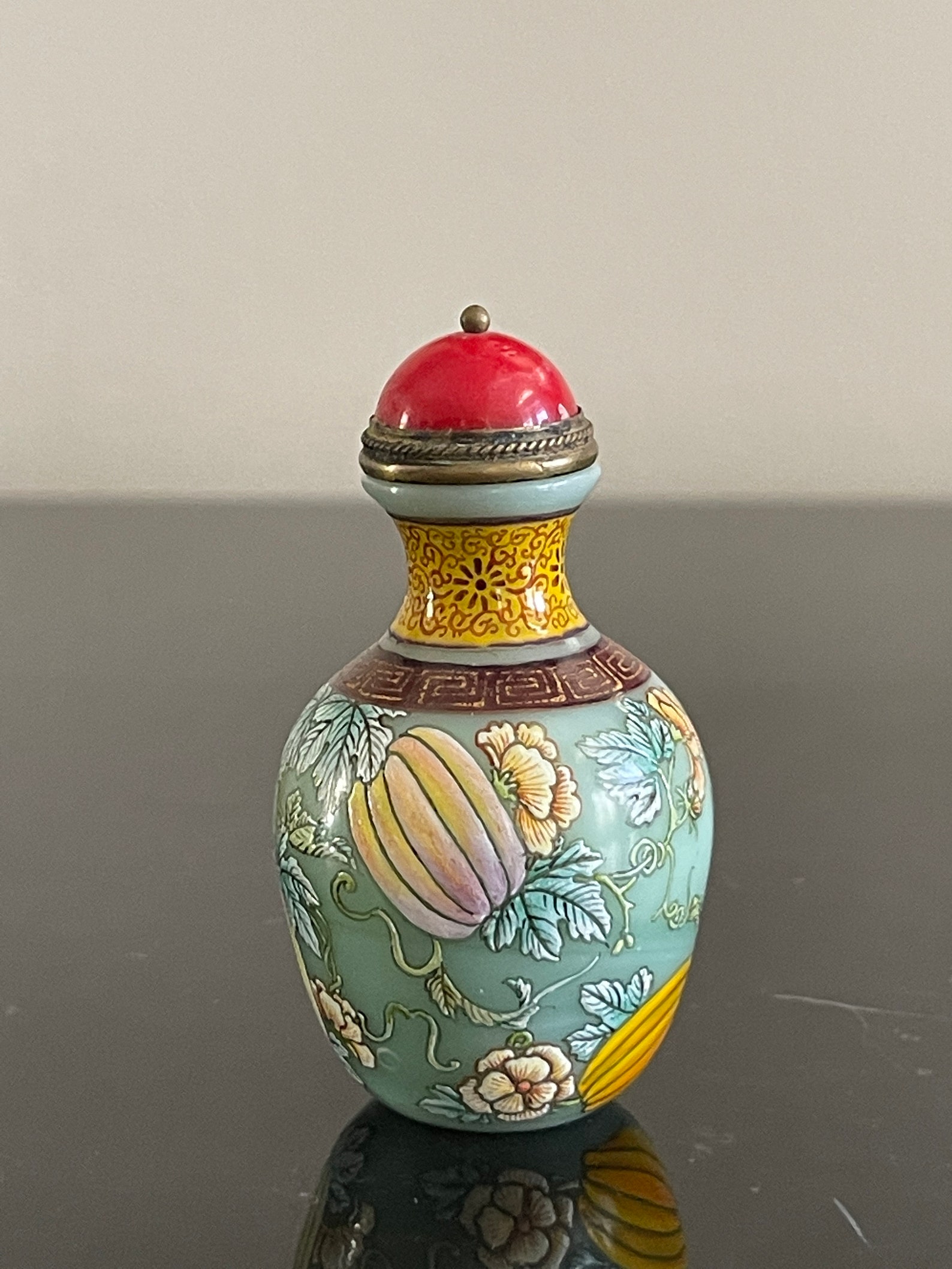 Chinese Green Ground Peking Glass Snuff Bottle With Butterfly Fruits ...